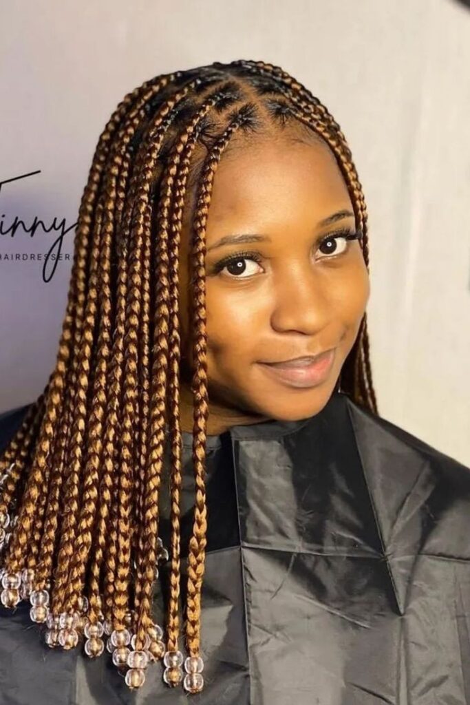 30 Short All Back Hairstyles with Attachment for 2025 - Twinkle Styles